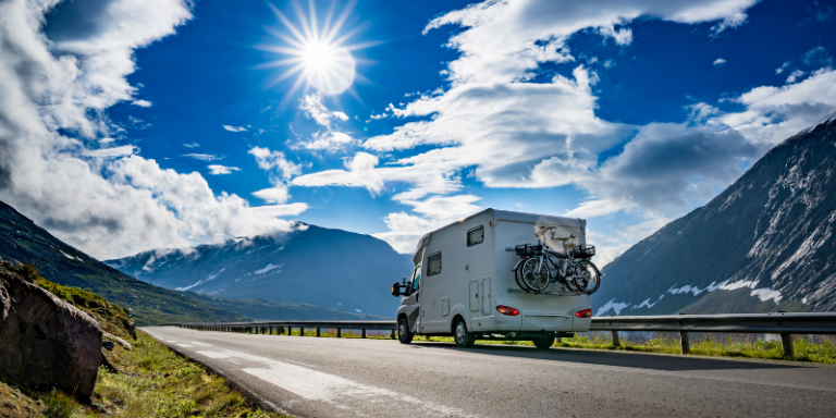 10 excelentes razones para viajar en RV en 2021 - Travel Report