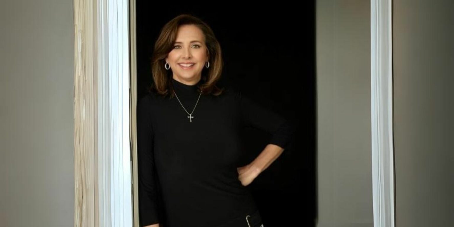 Azamara Cruises da la Bienvenida a Dondra Ritzenthaler como Nueva CEO ...